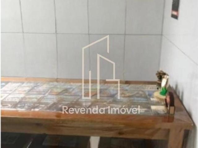 Casa com 2 dormitórios sendo 2 suítes,3 vagas de garagem e edícula