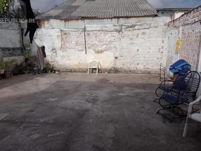 Casa com 2 dormitórios, vaga, amplo pátio, no bairro Santa Rosa de Lima, Poa/RS