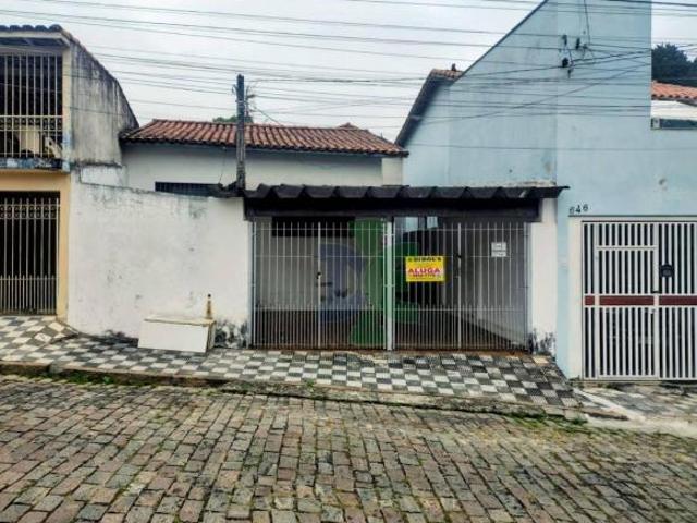 Casa com 2 dormitórios venda por R$ 400.000,00 ou aluguel por R$ 2.200,00/mês Centro Jacareí/S
