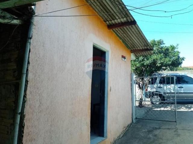 Casa com 2 dormitórios