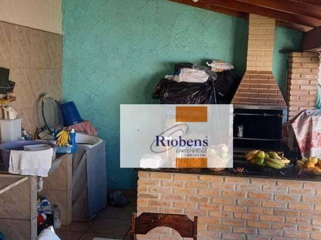Casa com 2 dormitórios + 1 dormitório e banheiro no fundoà venda, 70 m² por R$ 205.000 Solo Sagrad