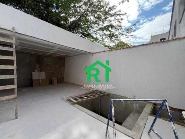 Casa com 2 dormitórios 1 suíte, 2 vagas, lazer, Jardim Astúrias, Guarujá/SP