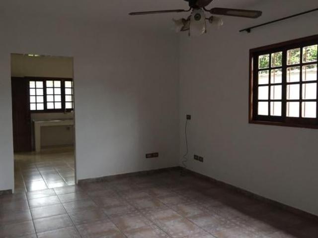 Casa com 2 dormitórios 1 suíte bairro Acaraú, disponível para venda Cananéia Litoral Sul de SP