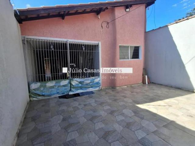 Casa com 2 Dormitórios 1 suite e 2 Vagas de Garagem no Jardim Califórnia