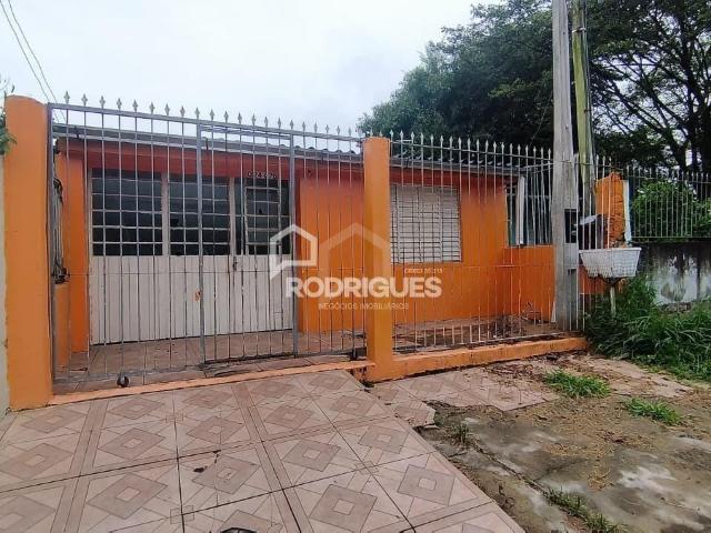 Casa com 2 dormitórios, 300.00m² para locação por R$ 1.300,00 Feitoria São Leopoldo/RS