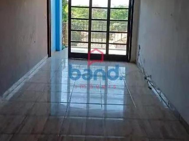 Casa com 2 dormitórios, 3 banheiros