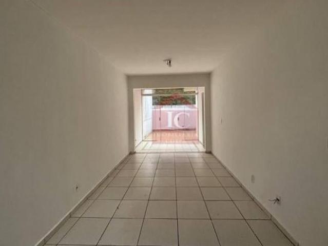 Casa com 2 dormitórios, 50 m² venda por R$ 380.000,00 ou aluguel por R$ 2.898,00/mês Montserrat