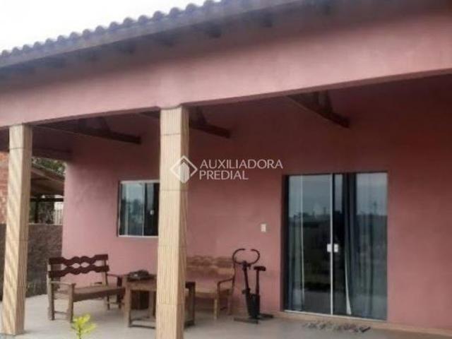 casa com 2 dormitórios