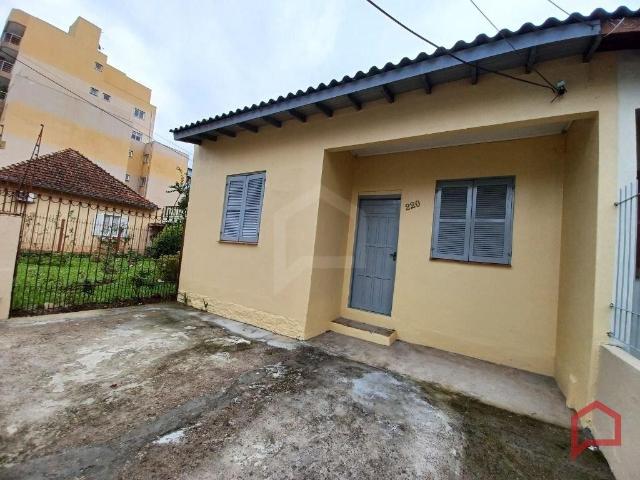 Casa com 2 dormitórios, 89.00m² para locação por R$ 1.950,00 Morro do Espelho São Leopoldo/RS