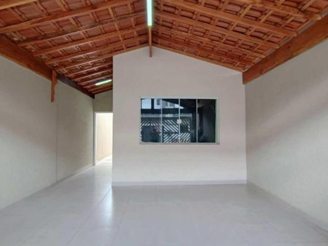 Casa com 2 dorms, Maracanã, Praia Grande R$ 395 mil, Cod: 2662