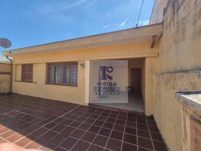 Casa com 2 dorms. + eidculas, Area Constr.179 e 300 de terreno à Venda por R$ 580.000,00 no