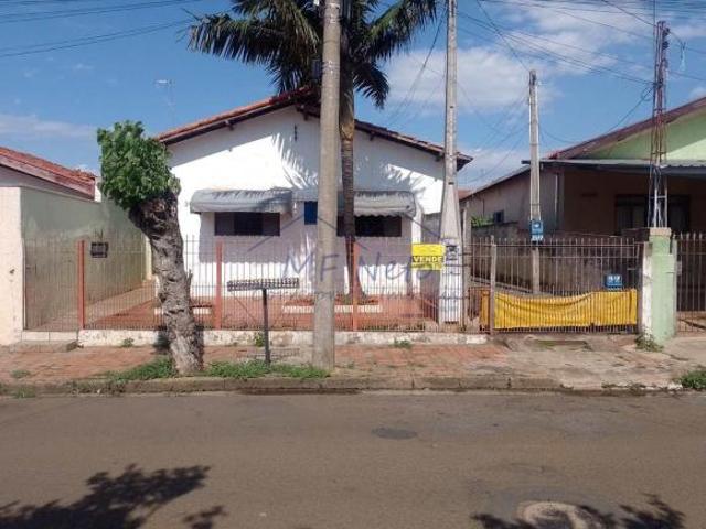 Casa com 2 dorms, Vila Brasil, Pirassununga R$ 170 mil, Cod: 10133038