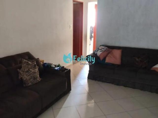 Casa com 2 dorms, 1 suíte, 2 vagas, 158m2 no Pq. São Domingos