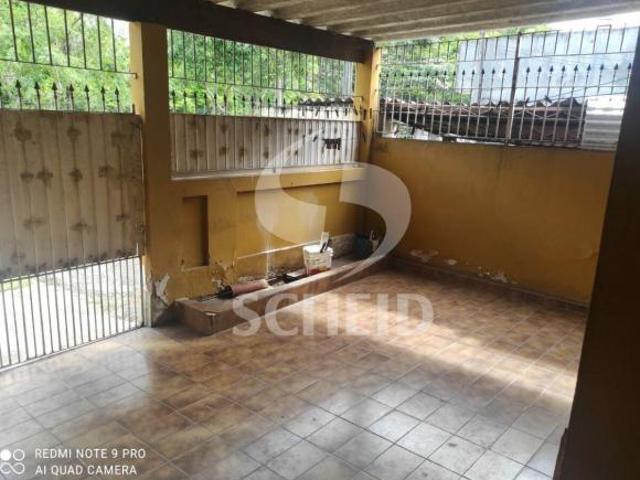 Casa com 2 Edículas e Renda Imediata ao Lado da Represa Guarapiranga | Oportunidade para Investir