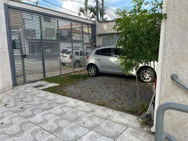 Casa com 2 quarto para alugar na Cidade Dutra