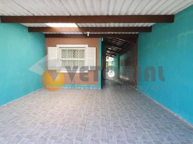 Casa com 2 quartos, 105 m², à venda por R$ 420.000 Poiares