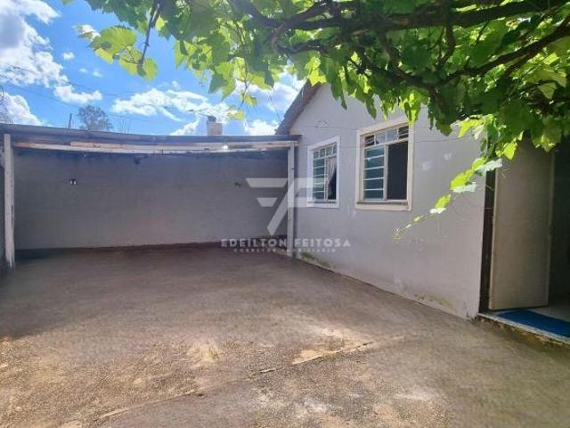 Casa com 2 Quartos, 105 m² em Terreno de 250 m² – Excelente Oportunidade de Valorização!