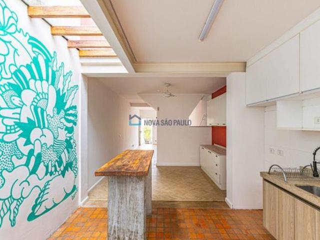 Casa com 2 quartos, 1 vaga cobertas à venda na Saúde