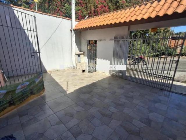 Casa com 2 Quartos 1 suite e 2 Vagas de Garagem no Jardim Califórnia, Sorocaba/SP