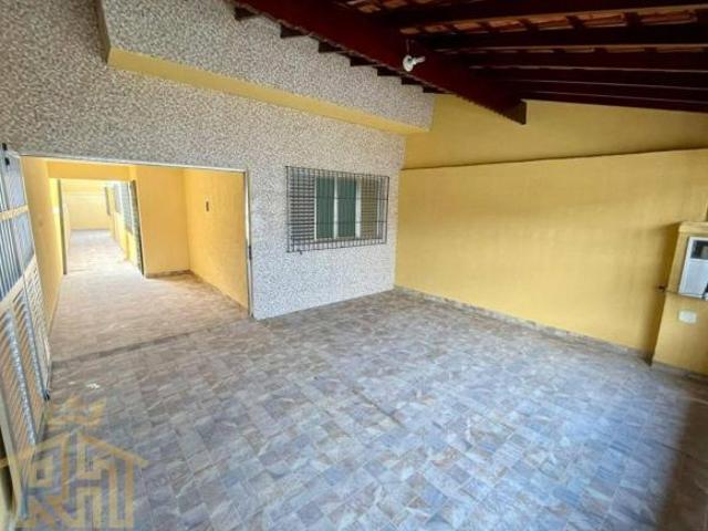 Casa com 2 quartos, 1 suíte no bairro do Caiçara em Praia Grande SP