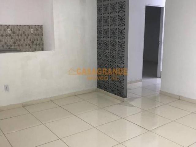 Casa com 2 quartos 200 m² Galo Branco