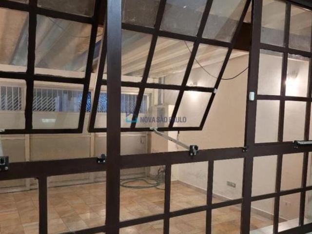Casa com 2 Quartos, 2 banheiros e 2 Vagas à Venda, 113 m²