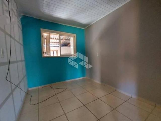 Casa com 2 quartos, 71 m², à venda por R$ 298.000,00