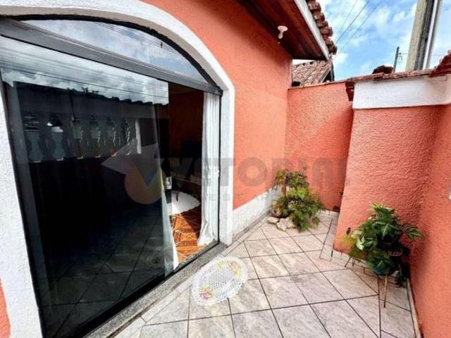 Casa com 2 quartos, 98 m², à venda por R$ 330.000 Praia das Palmeiras