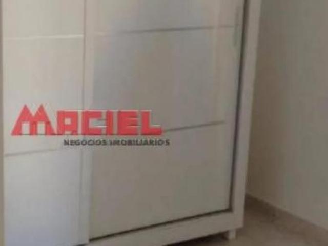 Casa com 2 Quartos c/ Edicula a Venda Bosque Proximo ao SESI