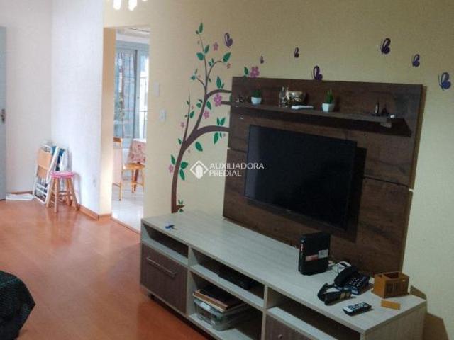 CASA COM 2 QUARTOS COM SUITE, GARAGEM PARA 2 VEICULOS À 220 METROS DA BALTAZAR