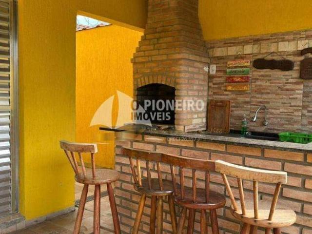 Casa com 2 quartos a 650m da praia de Boraceia