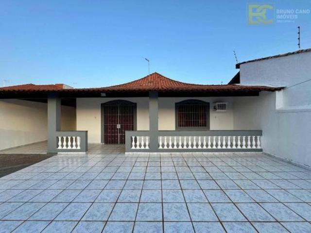 Casa com 2 Quartos à 750m do Mar Beira Mar Peruíbe/SP