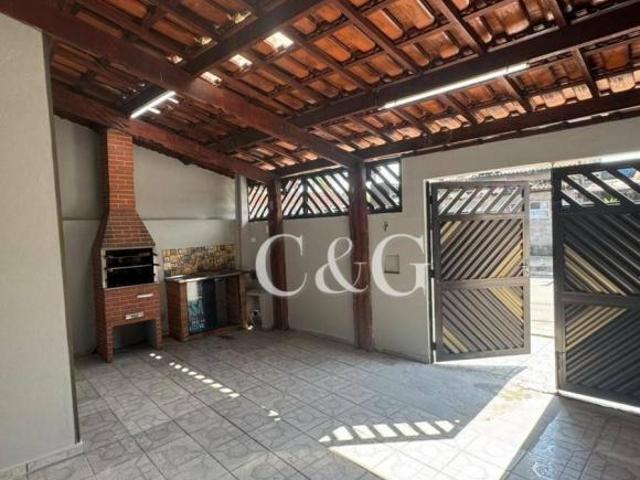 Casa com 2 quartos à venda, 57 m² por R$ 395.000 Jardim Glória Praia Grande/SP