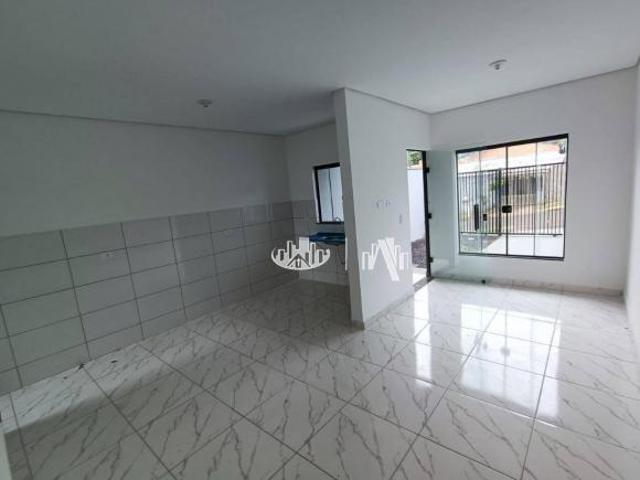 Casa com 2 quartos à venda, 60 m² por R$ 265.000 Jardim da Urca Londrina/PR