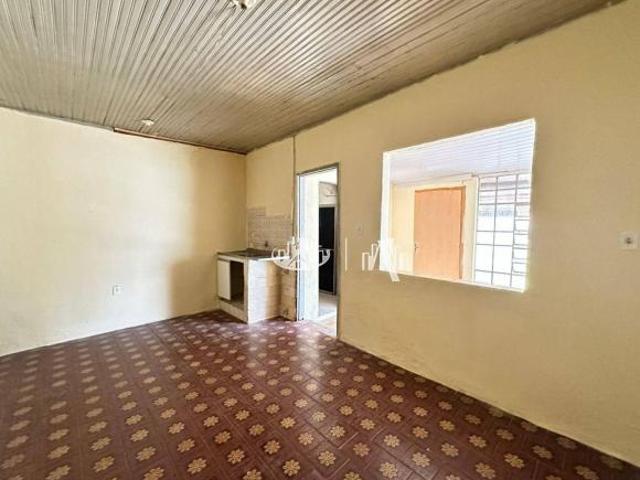 Casa com 2 quartos à venda, 60 m² por R$ 200.000 Ouro Branco Londrina/PR