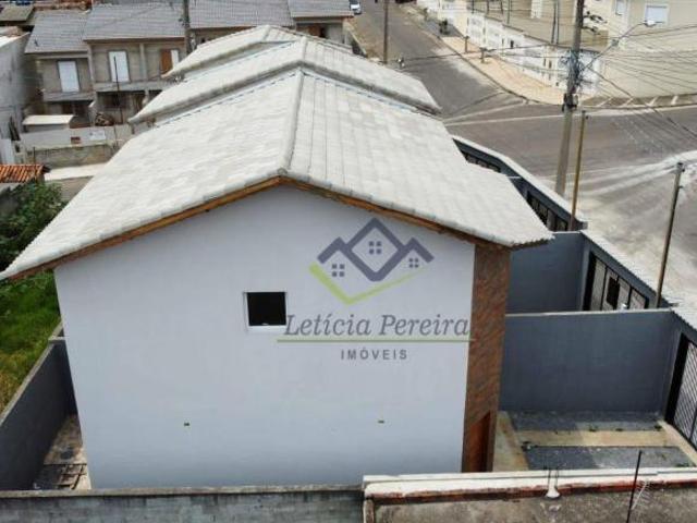 Casa com 2 quartos à venda, 70 m² por R$ 350.000 Jardim Jasmin Itaquaquecetuba/SP