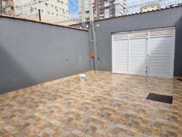 Casa com 2 quartos à venda, 72 m² de área útil por R$ 730.000 na Guilhermina/PG
