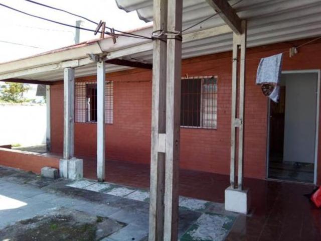 Casa com 2 quartos à venda, 80 m² por Pontal de Santa Marina Caraguatatuba/SP