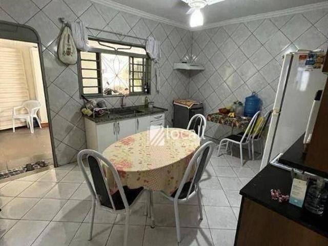 Casa com 2 quartos à venda, 91 m² por R$ 250.000 Jardim Laranjeiras São José do Rio Preto/SP