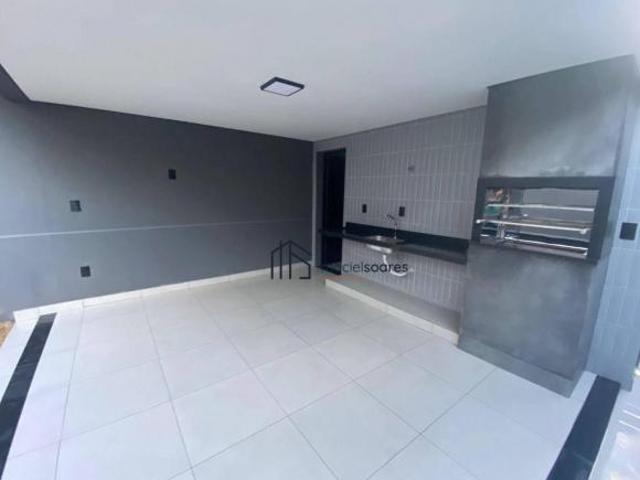 Casa com 2 quartos à venda, 103 m² por R$ 820.000 Vila Jorge Zambon Jaguariúna/SP