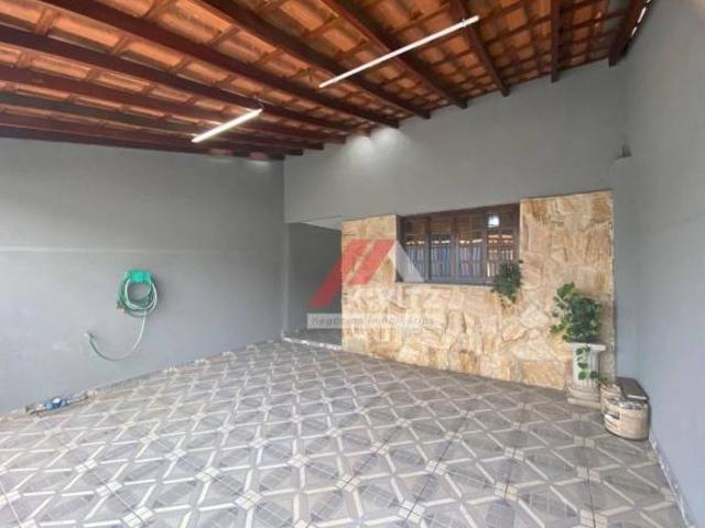 Casa com 2 quartos à venda, 109 m² por R$ 350.000 Loteamento Planalto do Sol Santa Bárbara D&apos Oes