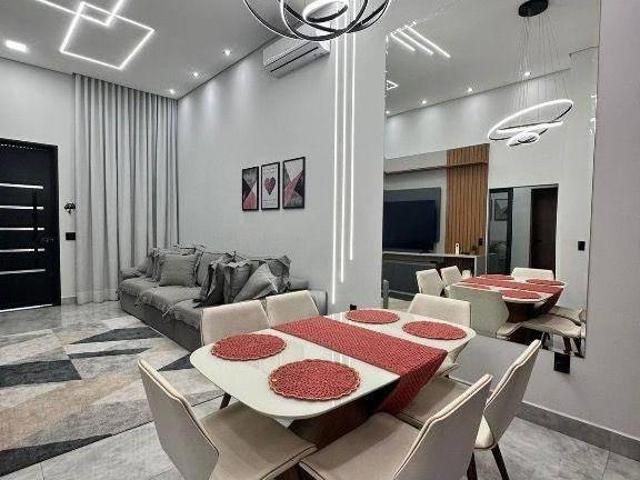 Casa com 2 quartos à venda, 110 m² por R$ 740.000 Jd. Bela Vista Hortolândia/São Paulo