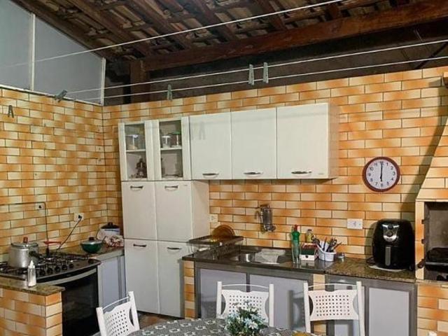 Casa com 2 quartos à venda, 130 m² por R$ 390.000 Bandeirantes Juiz de Fora/MG