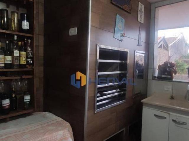 Casa com 2 quartos à venda, 145 m² por R$ 620.000 Jardim Santa Rosa Maringá/PR