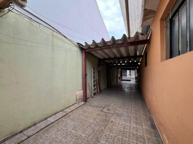 Casa com 2 quartos à venda, 200 m² por R$ 640.000 Parque Erasmo Assunção Santo André/SP