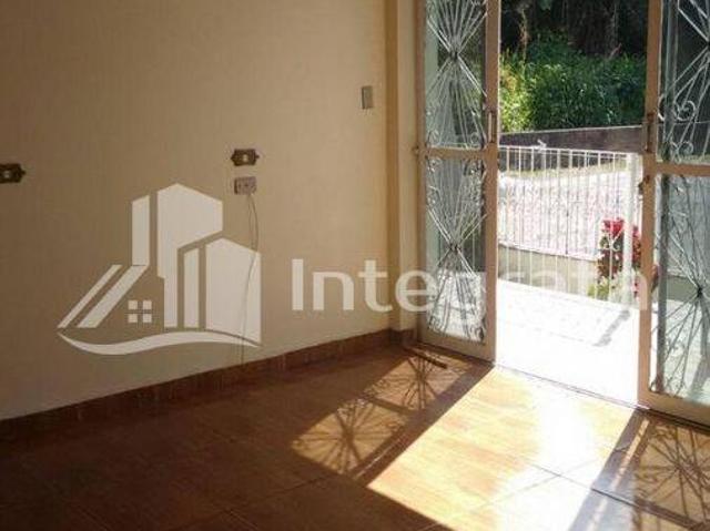 Casa com 2 Quartos à Venda, Vila José Carlos Poços de Caldas