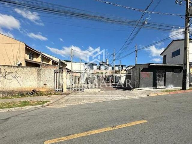 Casa com 2 quartos à venda dentro de condomínio no Santa Cândida, CURITIBA PR