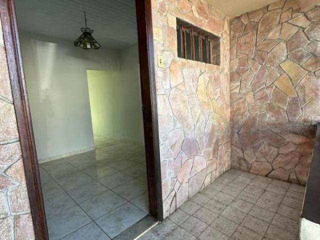 Casa com 2 quartos à venda em Varginha, no bairro Bom Pastor