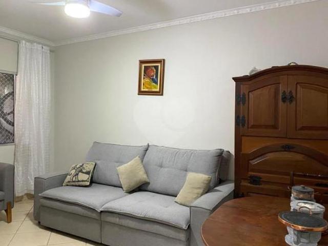 Casa com 2 quartos à venda em Vila moinho velho SP