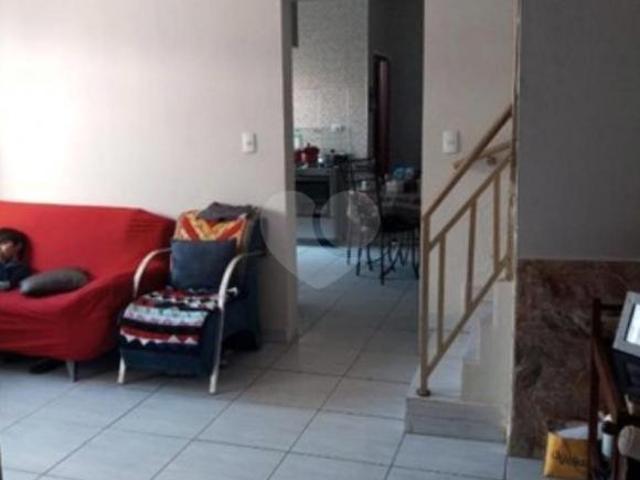 Casa com 2 quartos à venda em Vila nhocune SP